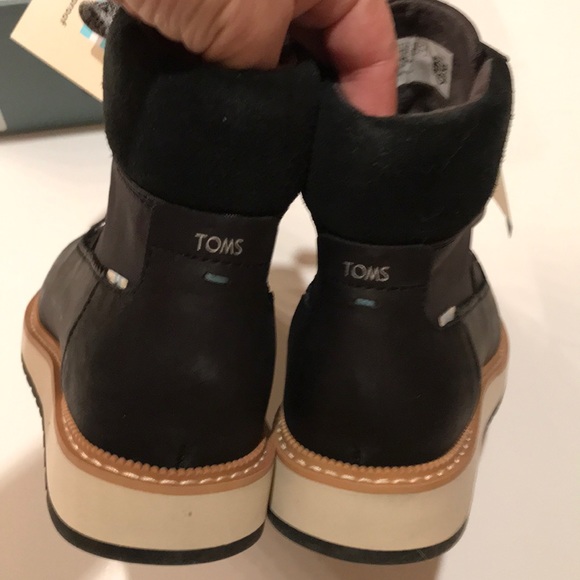 Toms | Shoes | Nwt Toms Mesa Waterproof Blck Leather Nylon Boot 6 ...